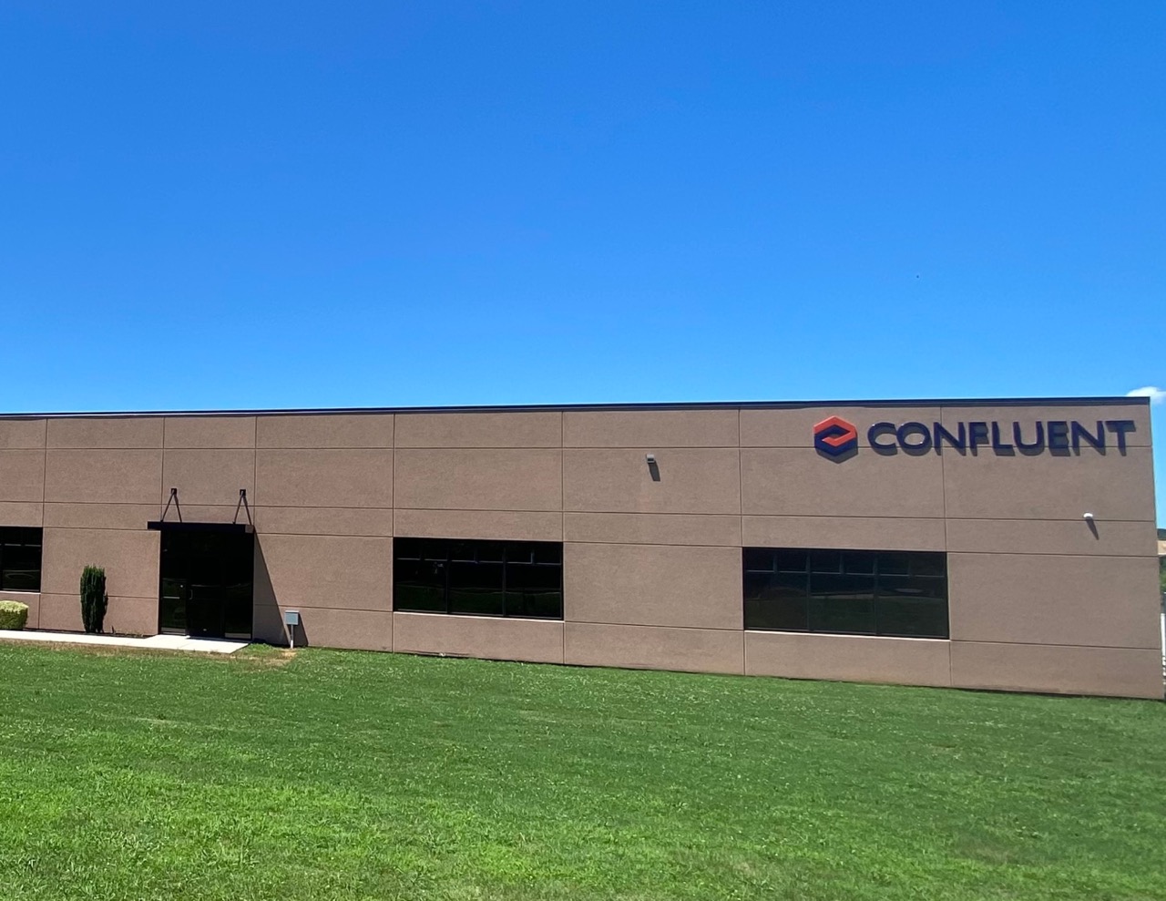 Confluent Opens Specialty Medical Polymer Tubing Center of Excellence ...